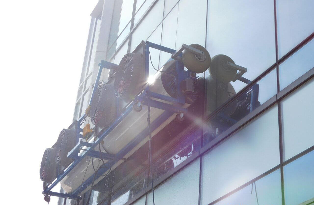 Trusted Commercial Window Cleaning Experts | ANSI