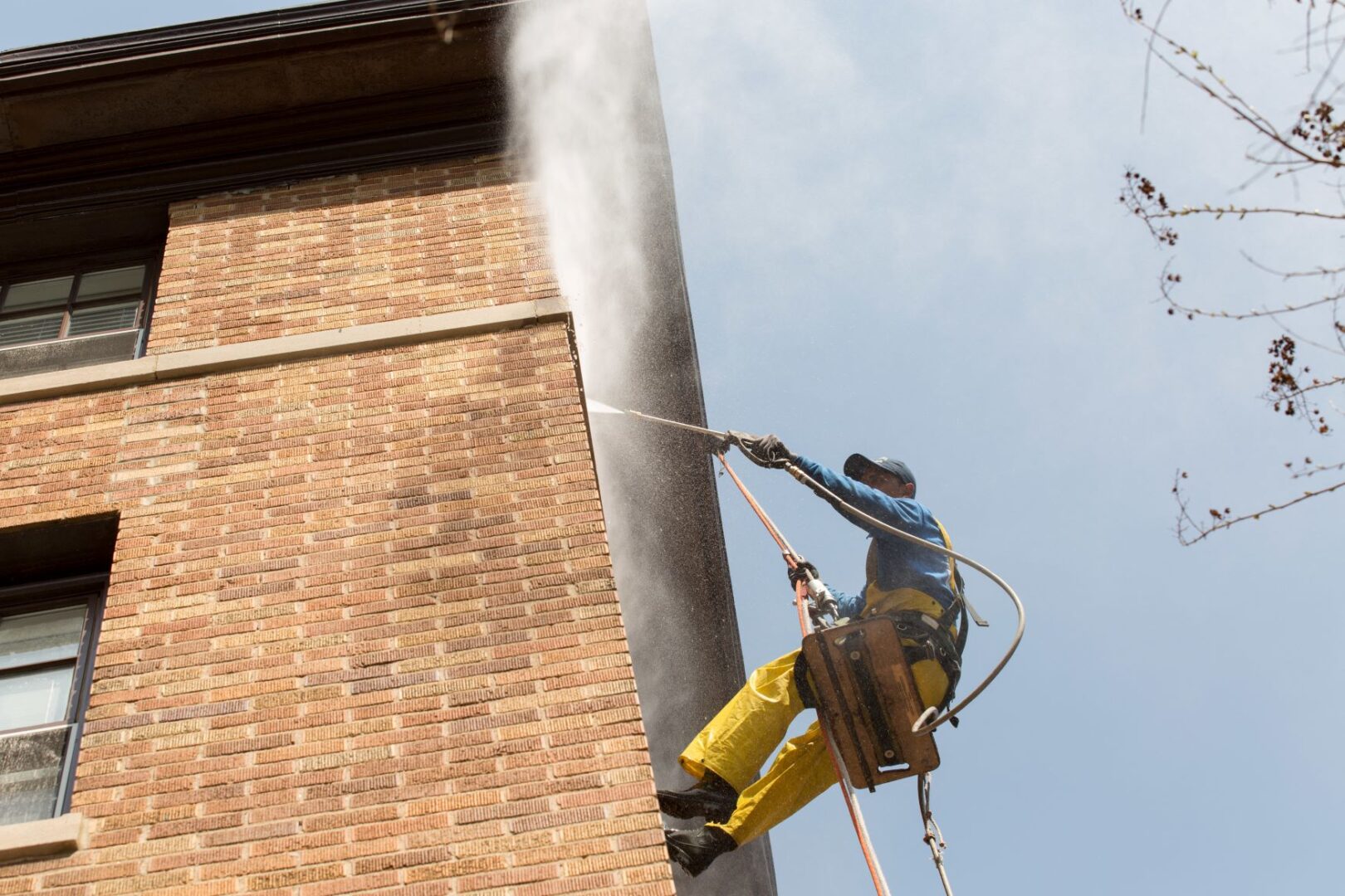 Pressure Washing - American National Skyline, LLC